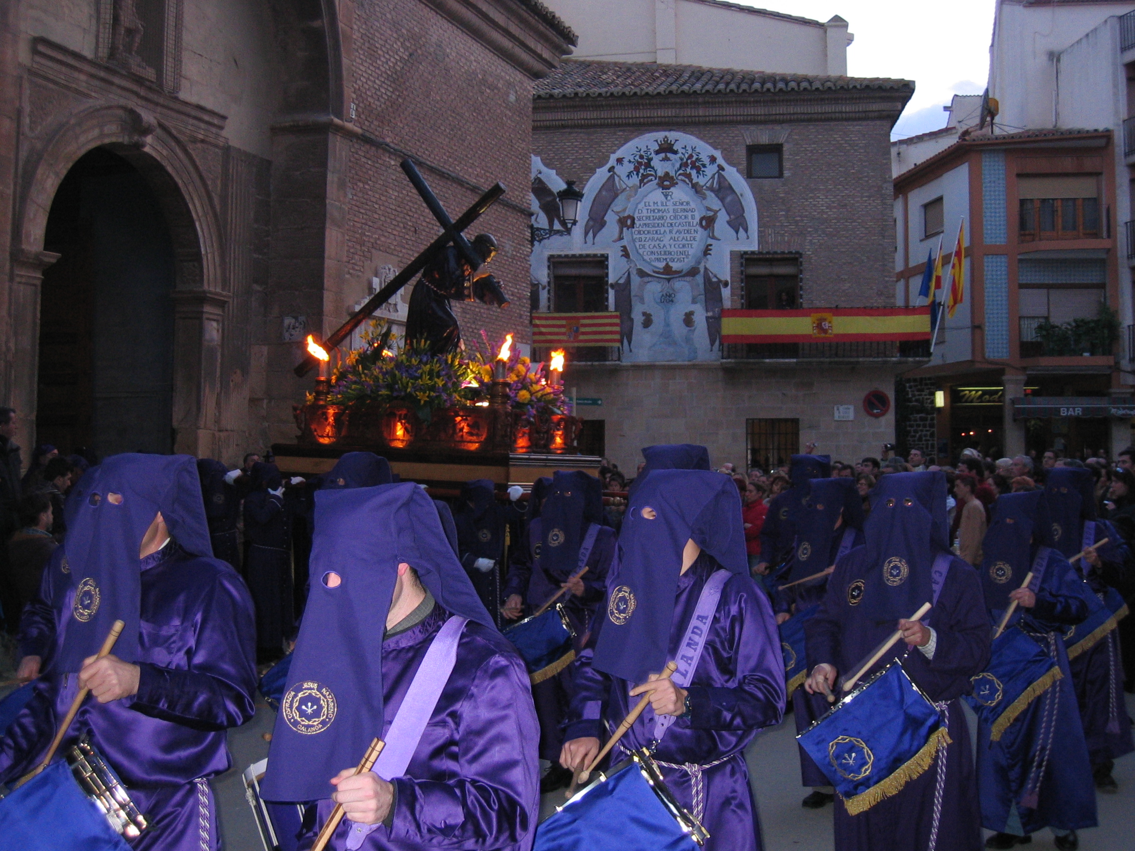 Rompida de la Hora de Calanda en 1974 – Cofradía Jesús Nazareno de Calanda